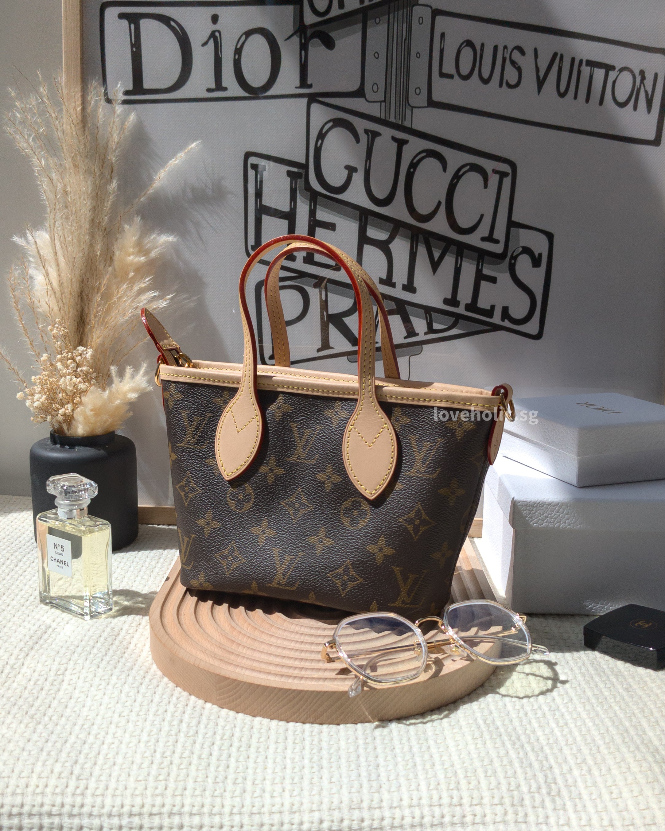 LOUIS VUITTON - authentic luxury pieces curated by Loveholic – loveholic